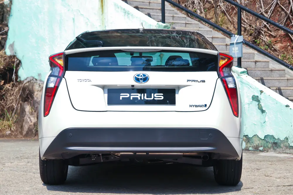 Toyota Prius Oil Change: The Complete Guide for Every Generation ...
